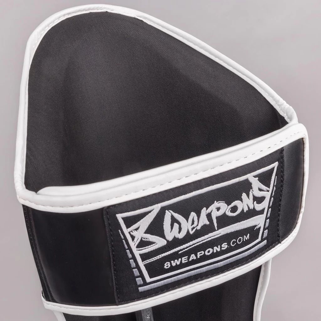 8 Weapons Shift Shin Guards Black/White – Made4Fighters