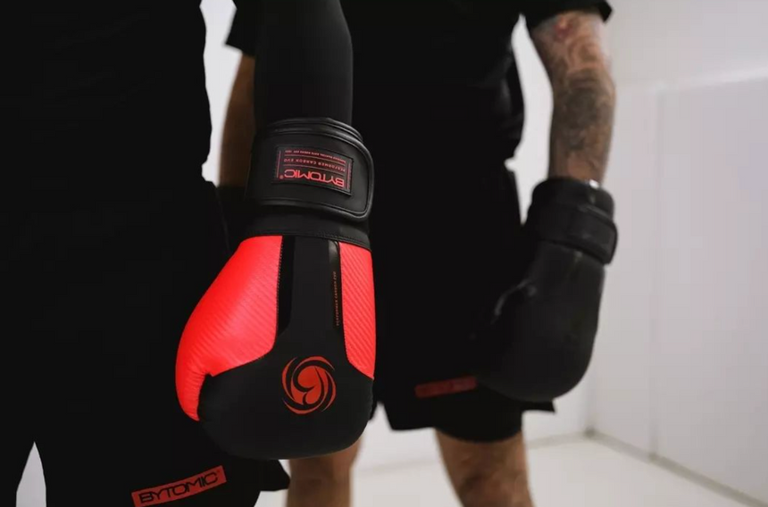 Boxing Gloves for Sparring & Training suitable for Beginners & Pro's ...