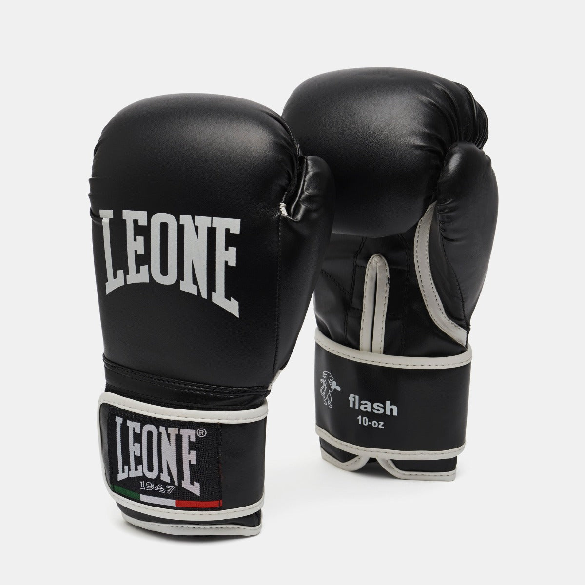 Leone Flash Boxing Gloves Black från Made4Fighters