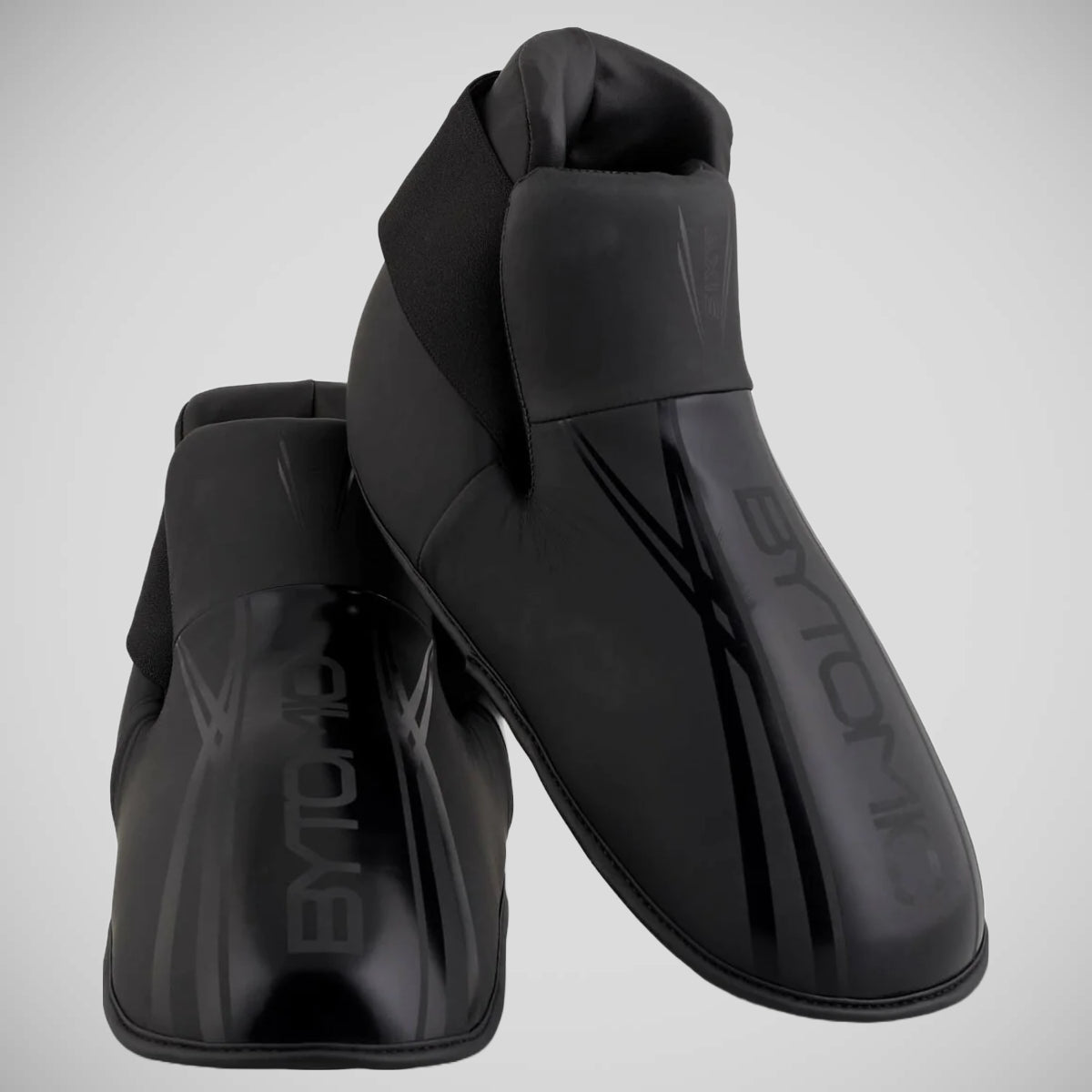 Bytomic Axis V2 Point Fighter Kick Black/Black from Made4Fighters