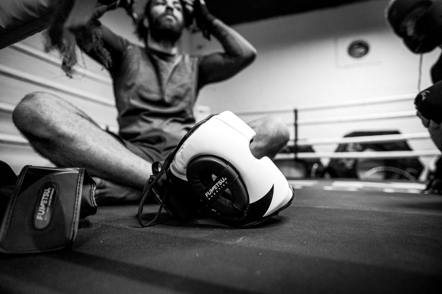 MMA Equipment & Training Wear - Rash Guards, Fight Shorts, Gloves ...