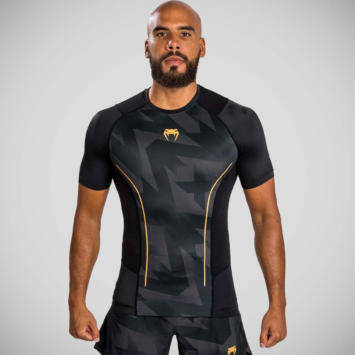 Venum Razor Short Sleeve Rash Guard Black/Gold from Made4Fighters