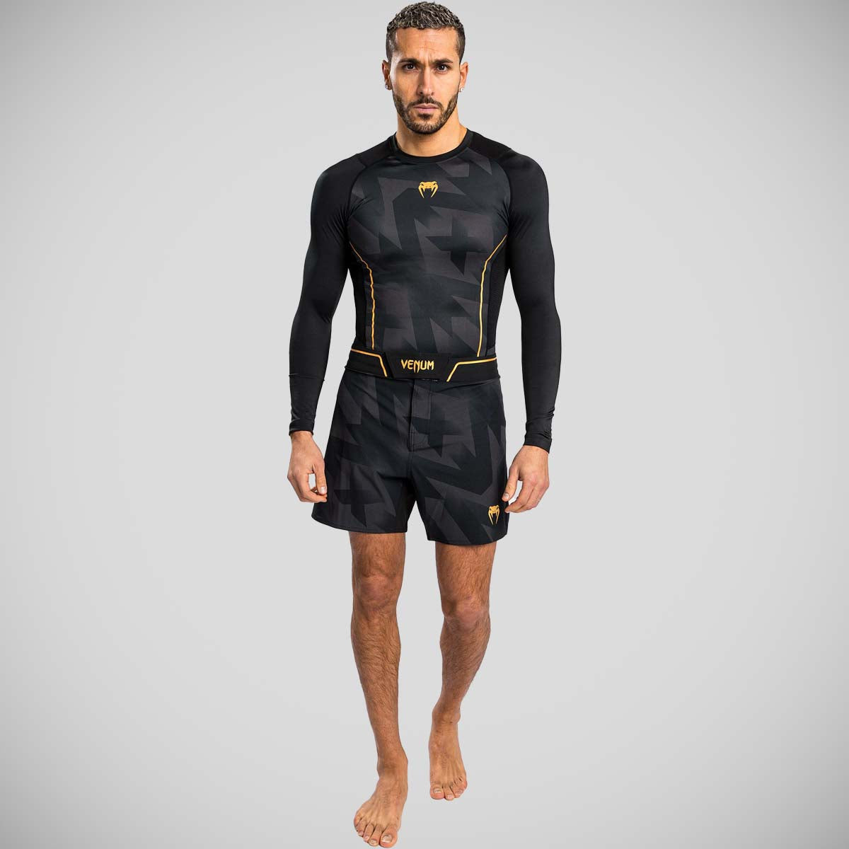 Venum Razor Long Sleeve Rash Guard Black/Gold from Made4Fighters